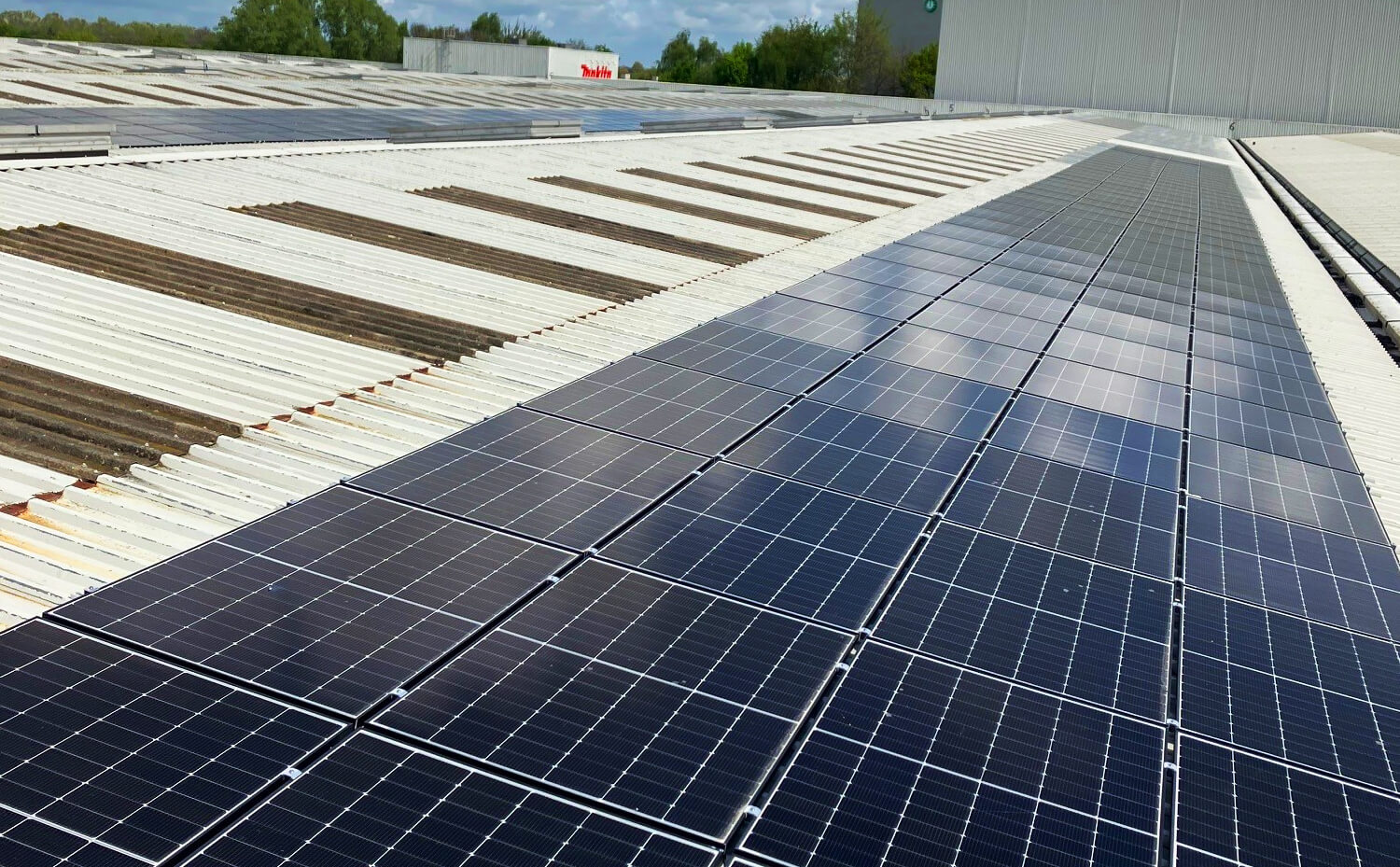 Contributions to Decarbonization | Makita Corporation Global Site